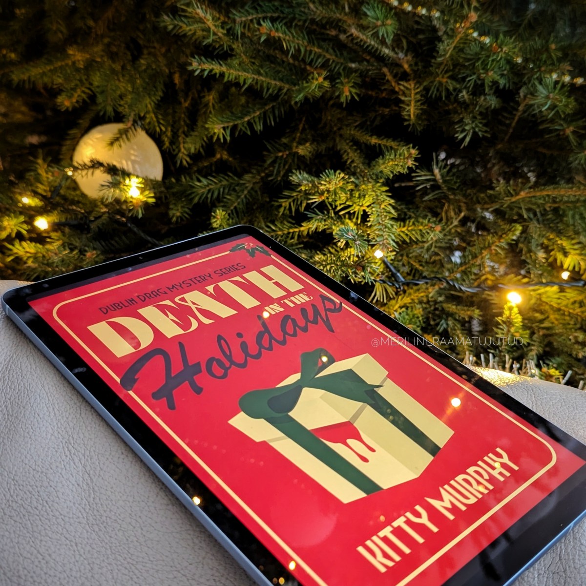 Kitty Murphy “Death in the holidays” – Merilini raamatujutud